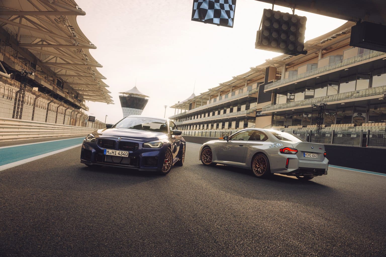 BMW predstavlja novo generacijo modela M2 CS, ki je zdaj še bolj radikalna.