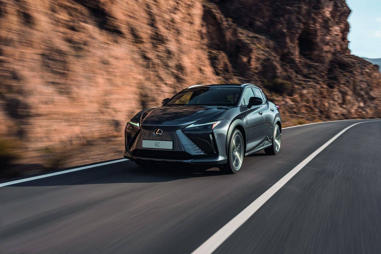 Lexus presenta el acabado e-Premium para el RZ 300e