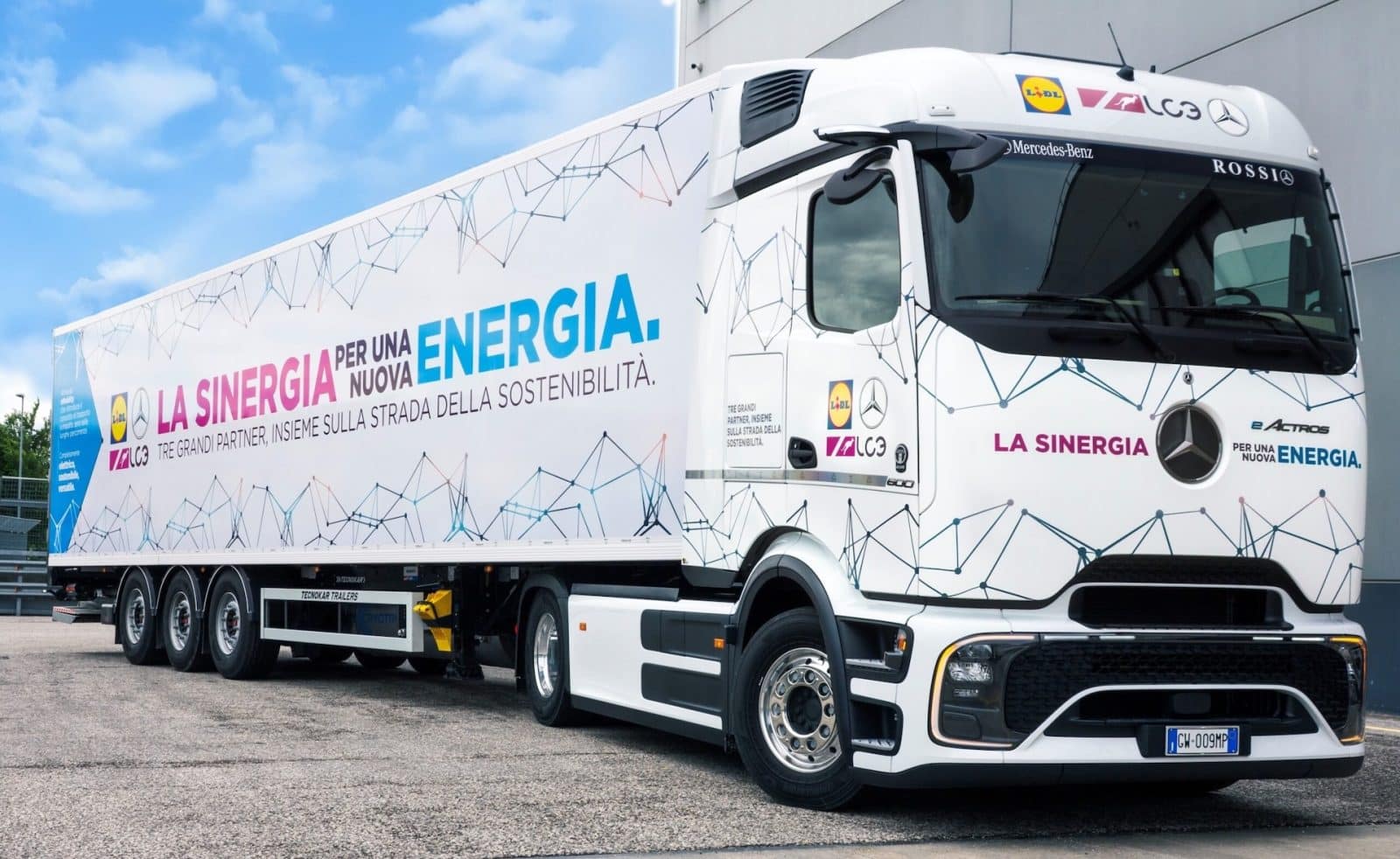 Lidl Italia sube la apuesta en favor de la movilidad eléctrica con el ...