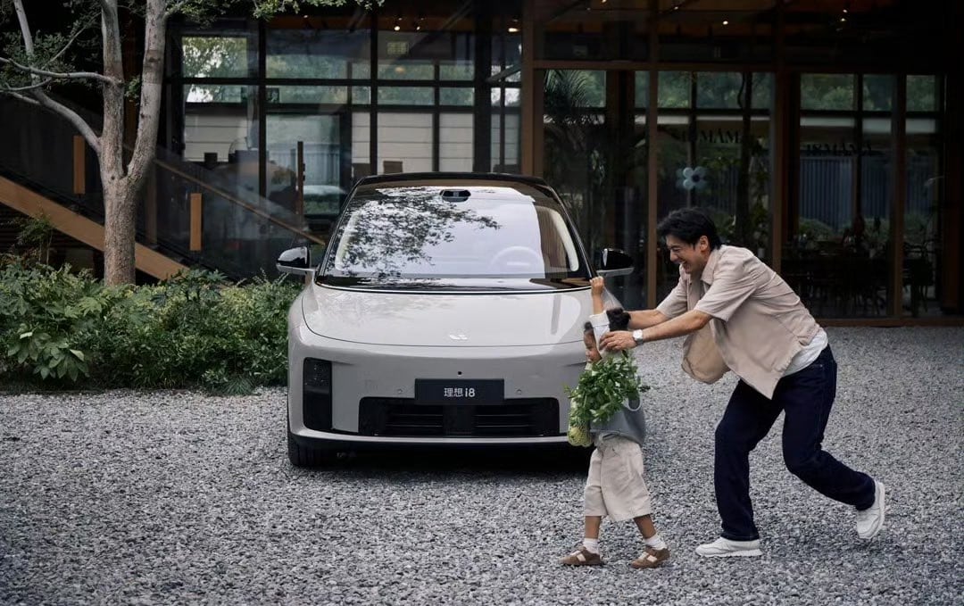 Li Auto ouvre les réservations pour son nouveau SUV i8 en Chine.