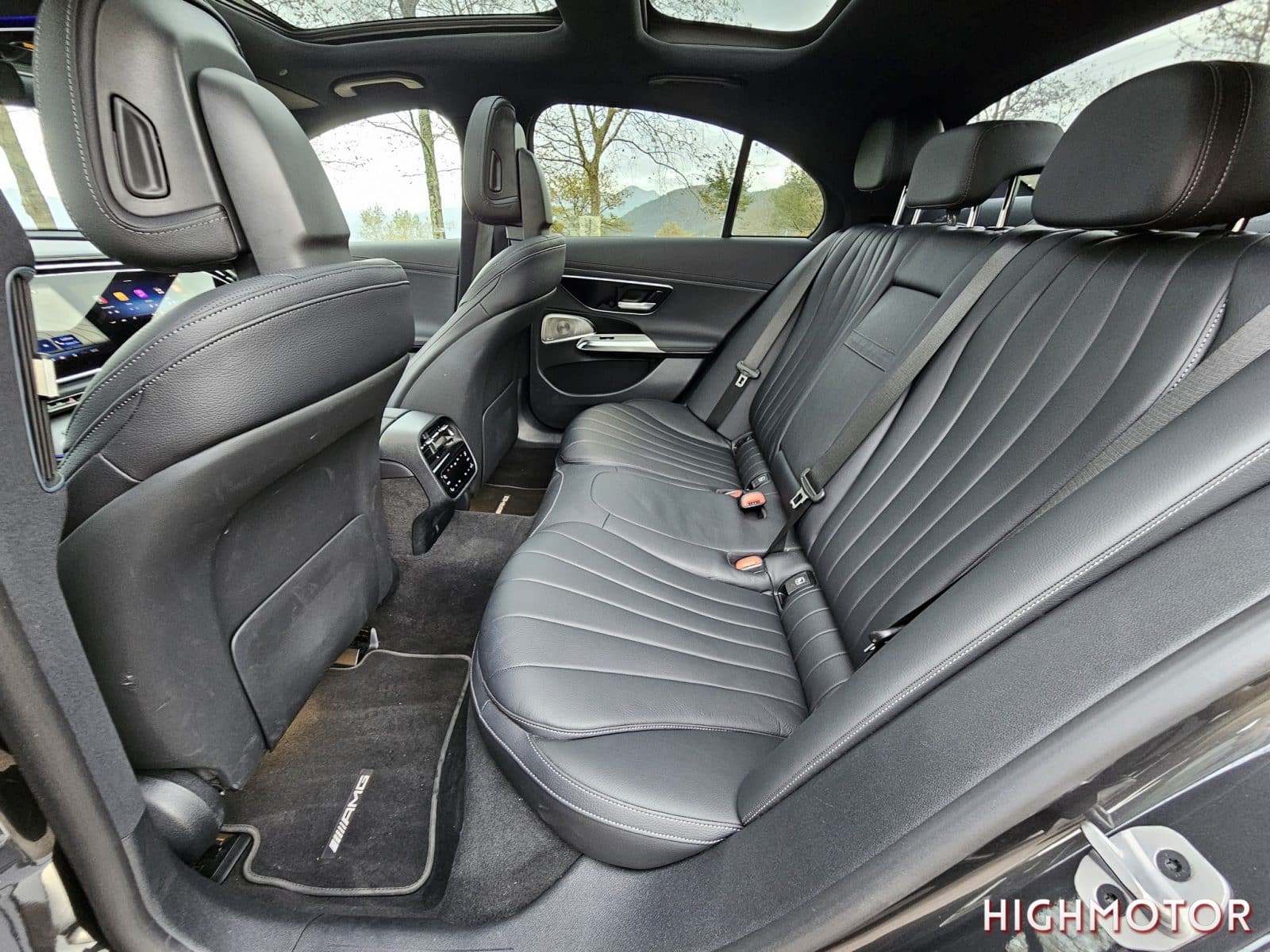 Test drive of the Mercedes-Benz E-Class 300, a diesel-powered, fuel ...