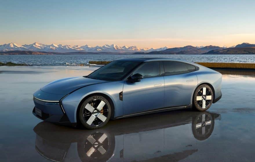 Xpeng presenta la segunda generación de su berlina P7 con arquitectura de 800V y una potencia de ...