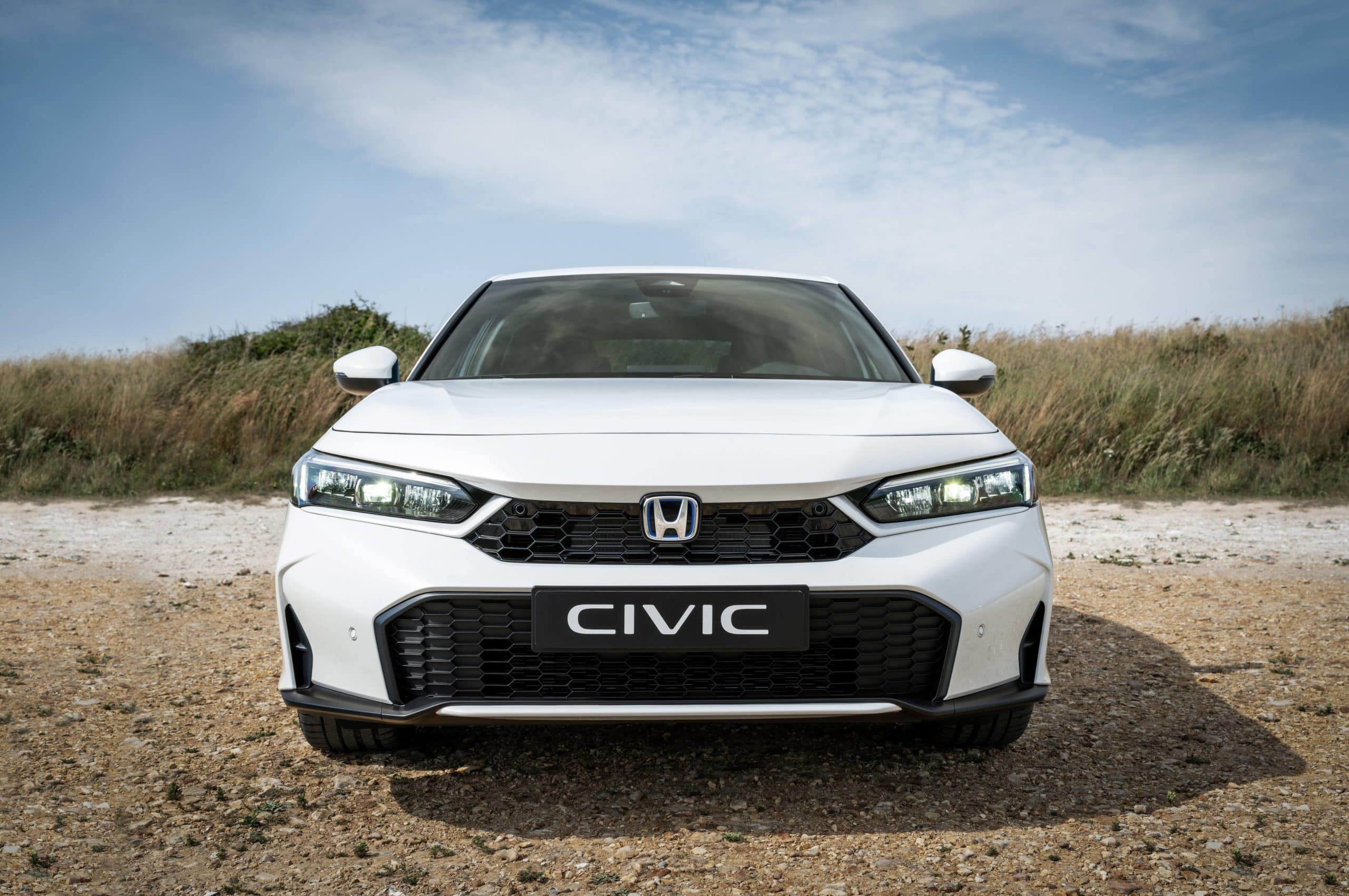 Honda inicia vendas do renovado Civic e:HEV na Espanha
