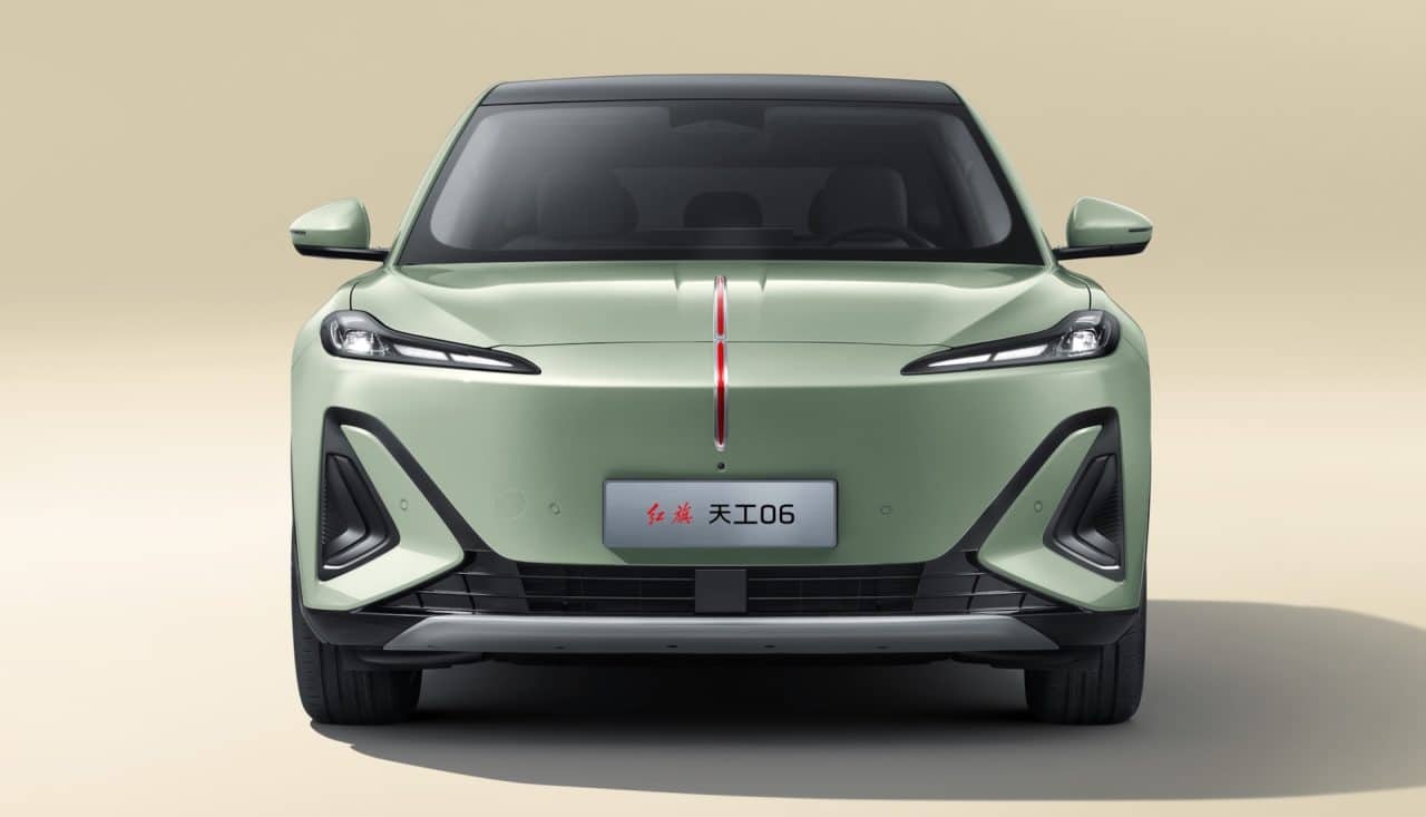 Hongqi dévoile en Allemagne son SUV compact EHS5 pour le marché européen