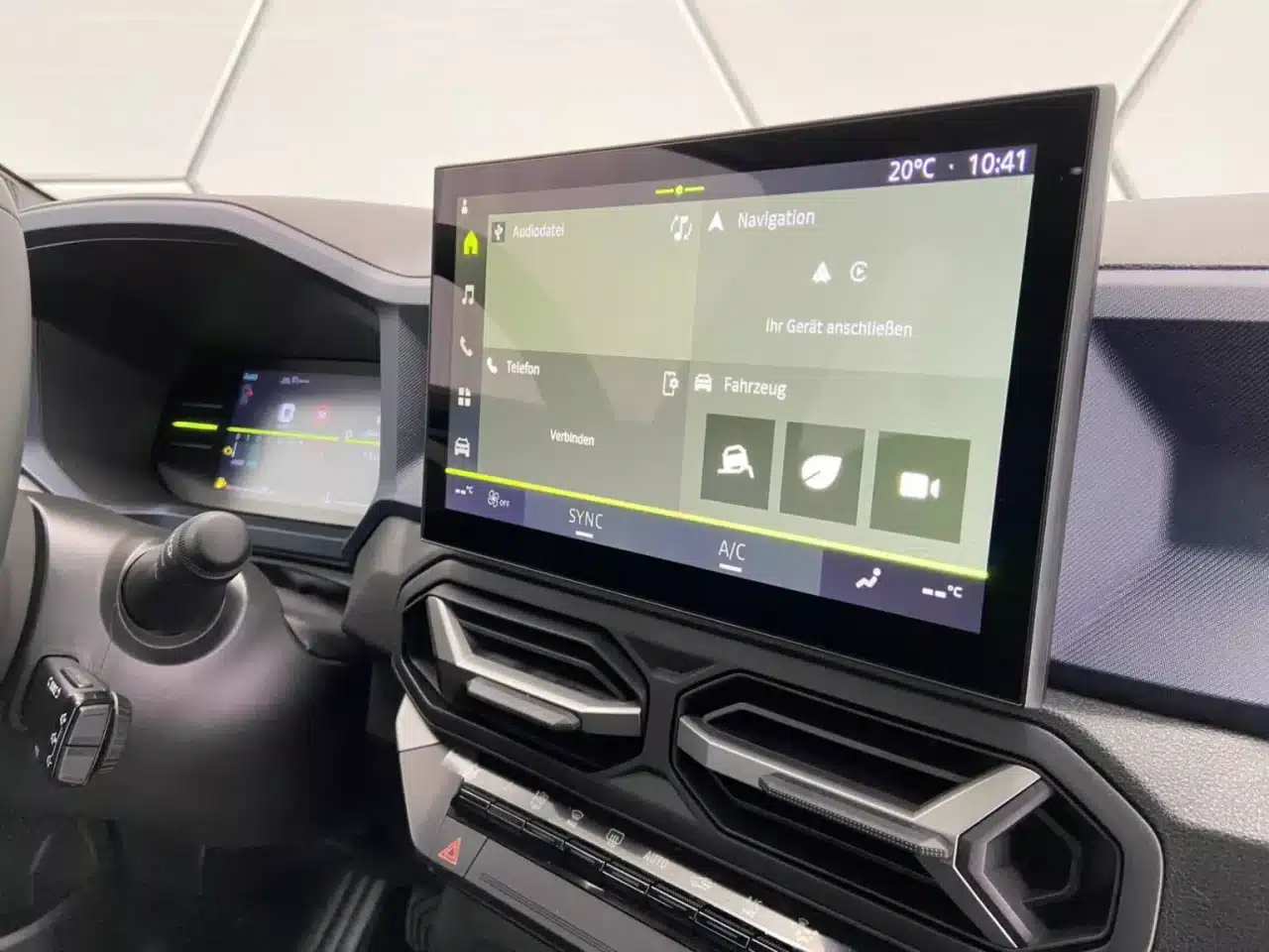 Dacia Bigster Redust Offroad Carpoint Interior (6)