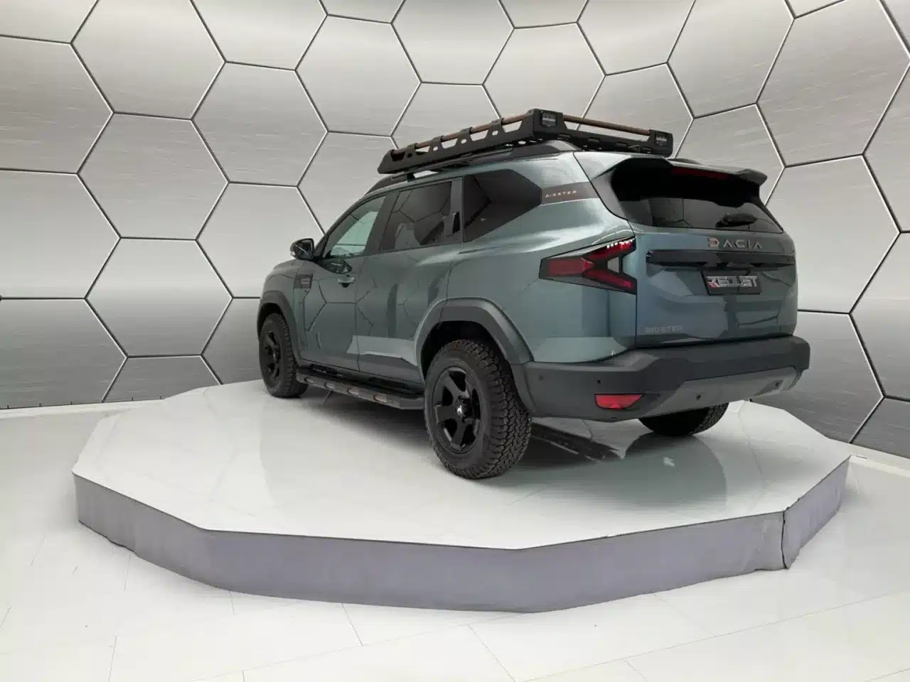 Dacia Duster Redust Offroad Carpoint Exterior (7)