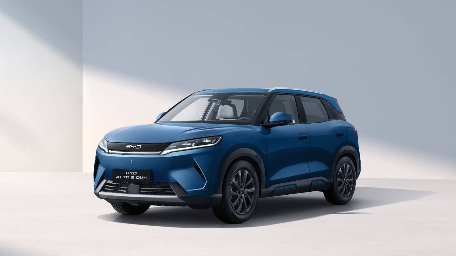 BYD anunță o versiune hibridă plug-in a SUV-ului Atto 2 pentru piața europeană.