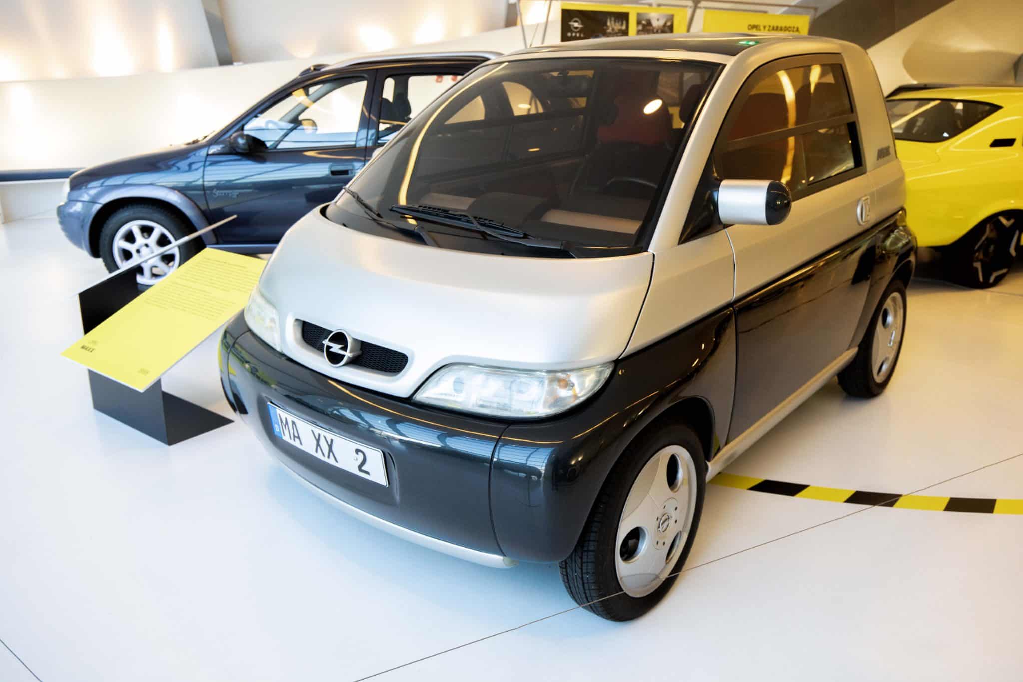 オペルの過去、現在、そして未来を紹介するスペインのユニークな展示会「Opel Love」が、2026 年 3 月までモビリティ シティで開催されます。