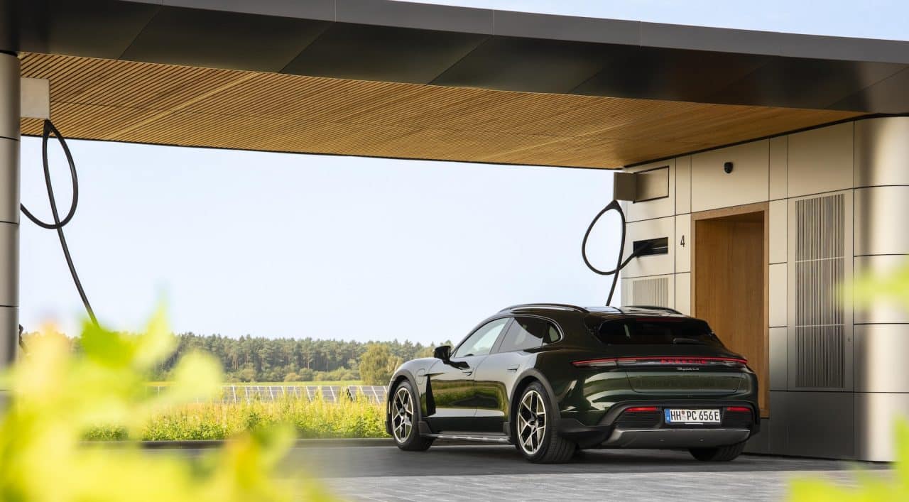 Porsche inaugura a Alemanya el seu novè Charging Lounge