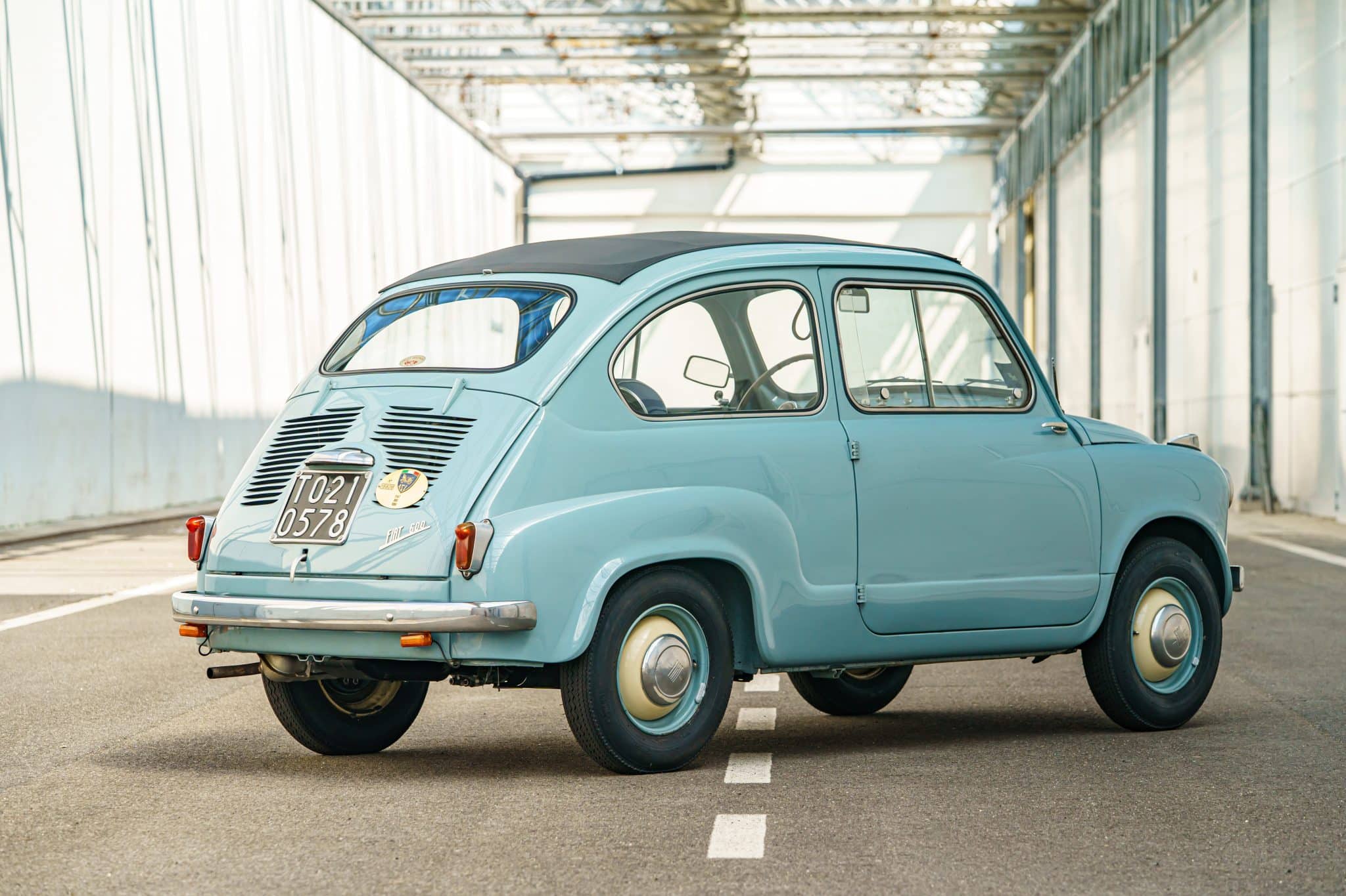 70 years of the Fiat 600: from popular icon to urban electric vehicle