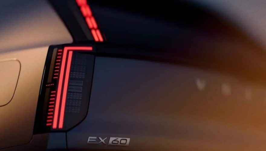De Volvo EX60 zal een vergelijkbare verkoopprijs hebben als de plug-in ...