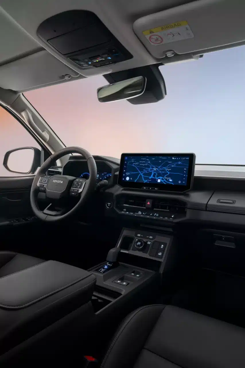 Toyota Hilux Bev Europe Interior (8)