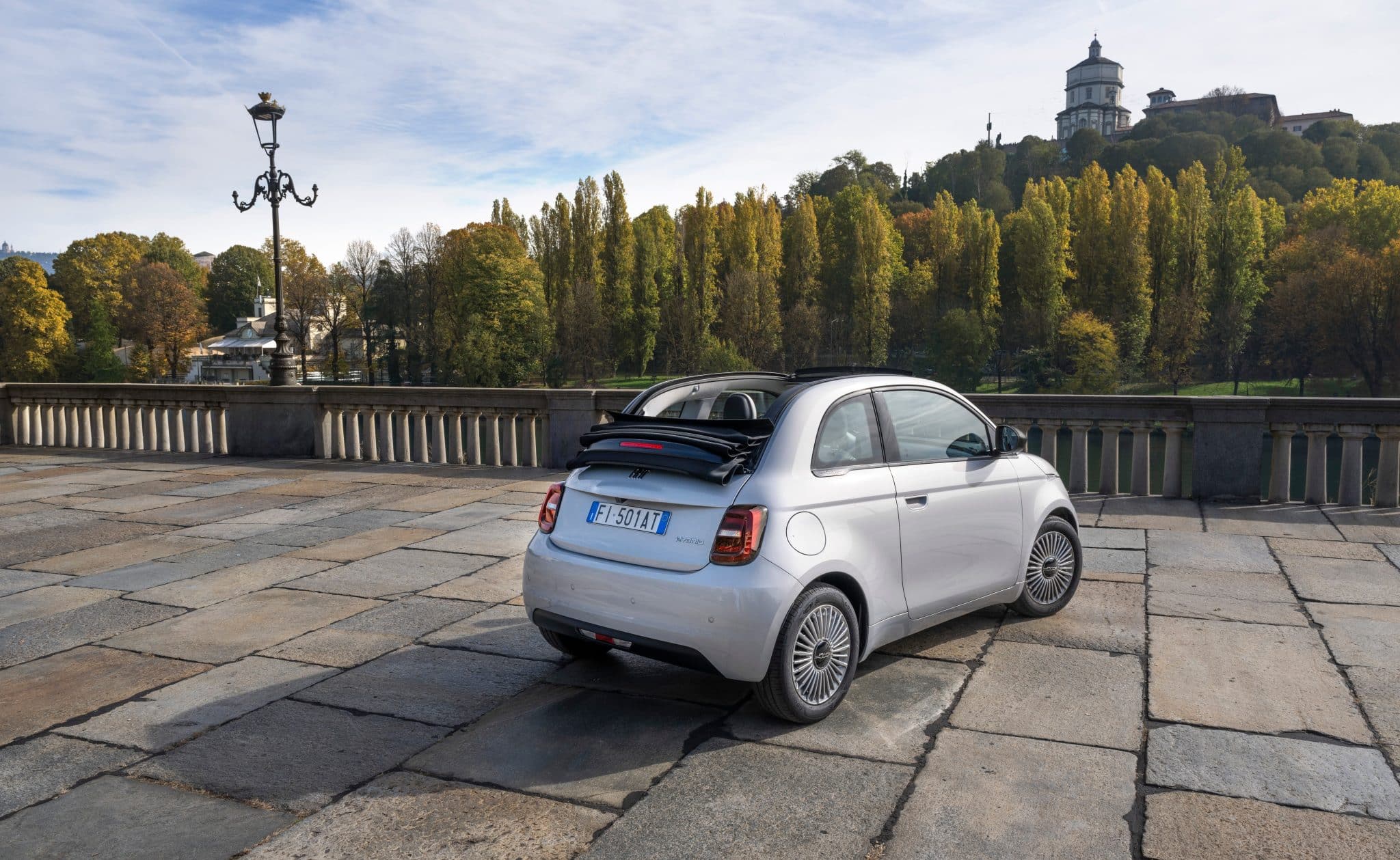 De FIAT 500 Hybrid is nu verkrijgbaar in Spanje