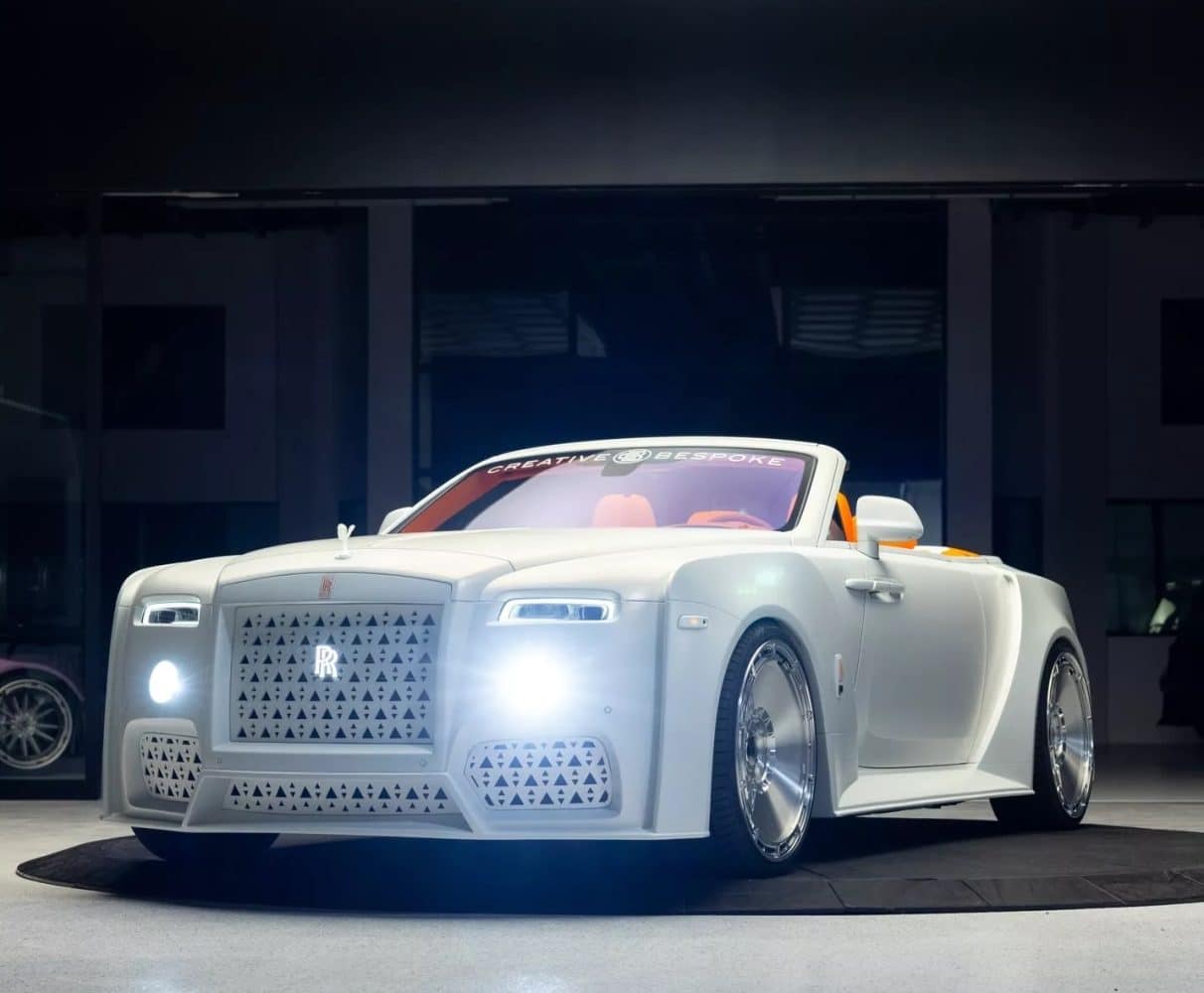 Questa Rolls Royce Dawn Venuum sarà disponibile solo per 25 fortunati ...