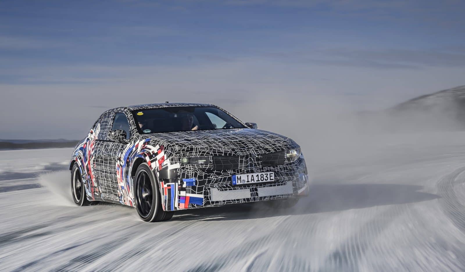 ¡Agárrate fuerte! Los Serie M de la Neue Klasse de BMW montarán cuatro ...