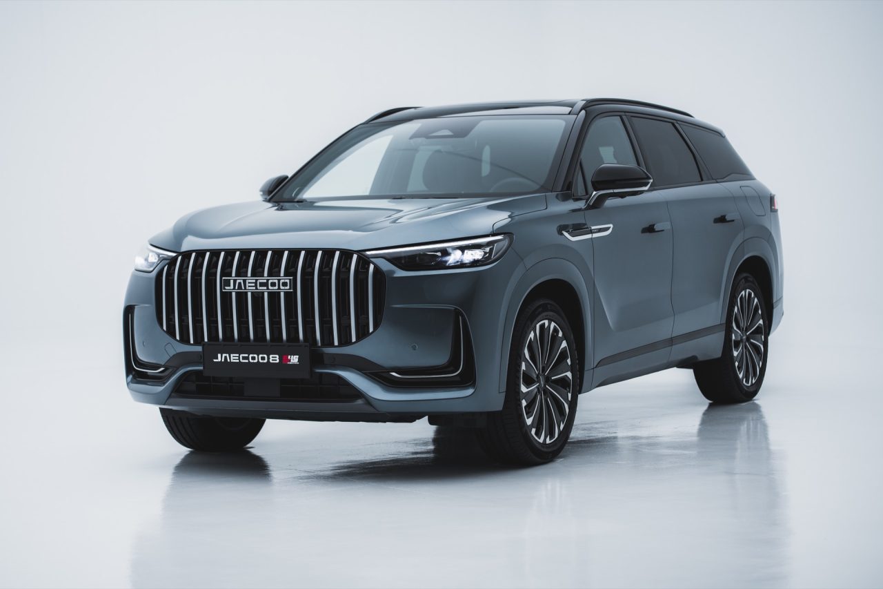 Jaecoo 8 SHS: Der Plug-in-Hybrid-SUV, der mit 428 PS und über 130 km ...