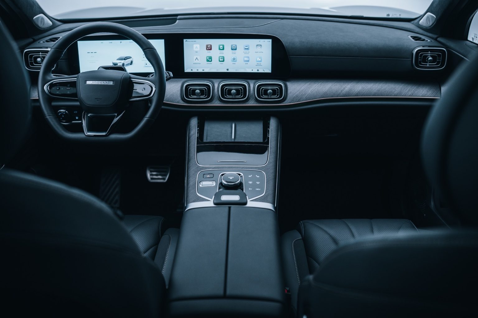 Jaecoo 8 SHS : le SUV hybride rechargeable qui, avec 428 ch et plus de ...