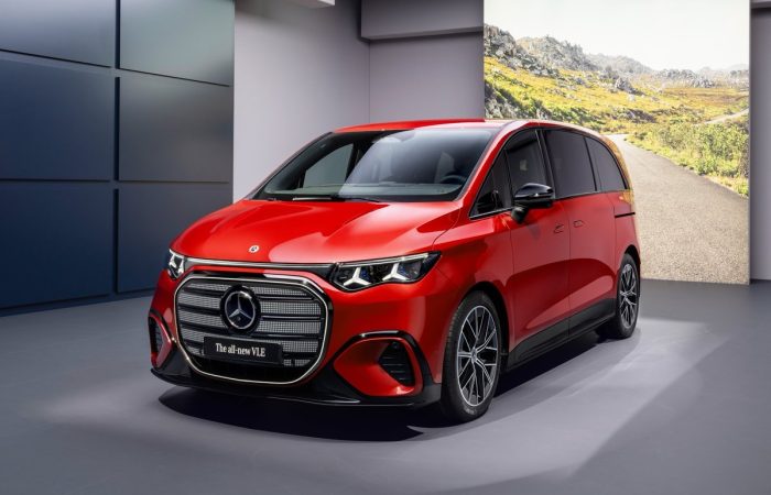 Mercedes-Benz presents its new VLE minivan with 800V architecture